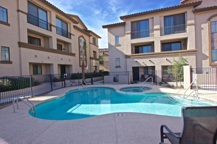 Residences at Oak - Phoenix Urban Spaces