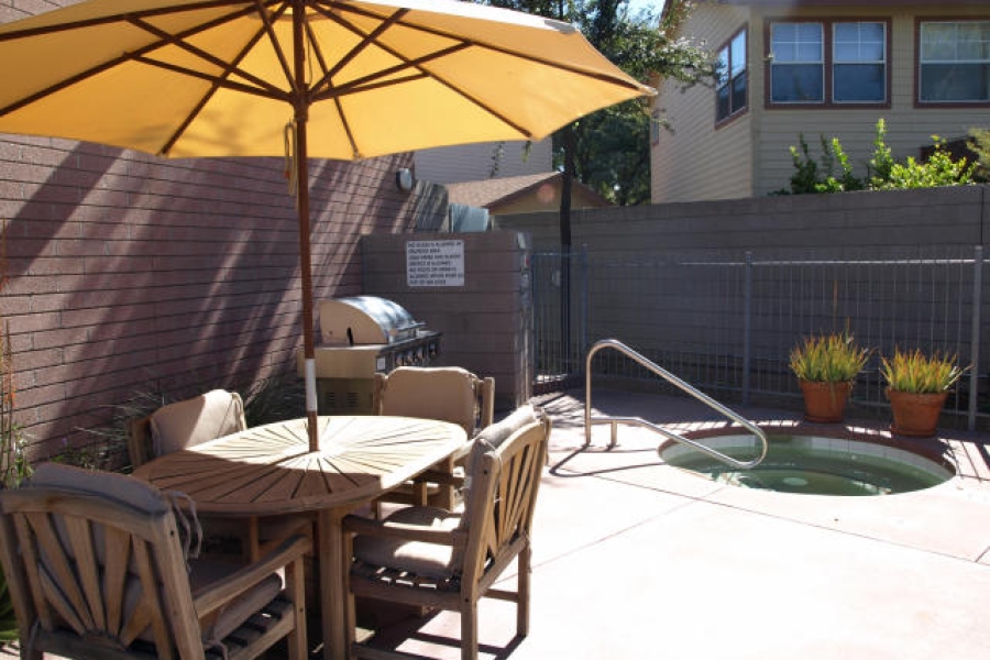 Sienna Courts Lofts - Phoenix Urban Spaces